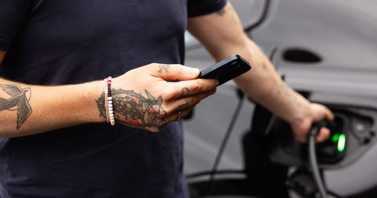 Wattn | Slik sparer du nettleie med smart elbillading